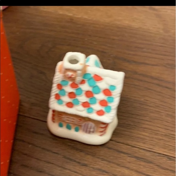 Avon | Accents | Avon Gingerbread House | Poshmark